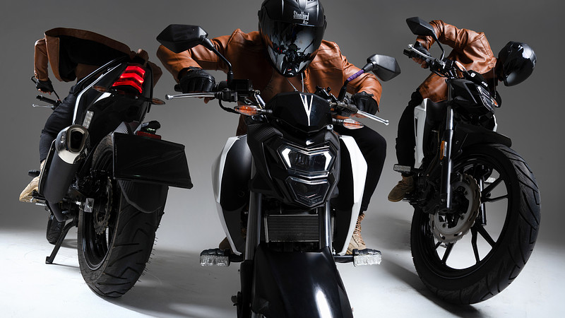 Proko - Biker - Photo Reference Pack For Artists 601 JPEGs