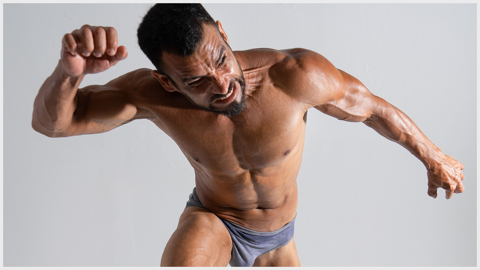 Proko - Action Poses - Photo Reference Pack For Artists 711 JPEGs